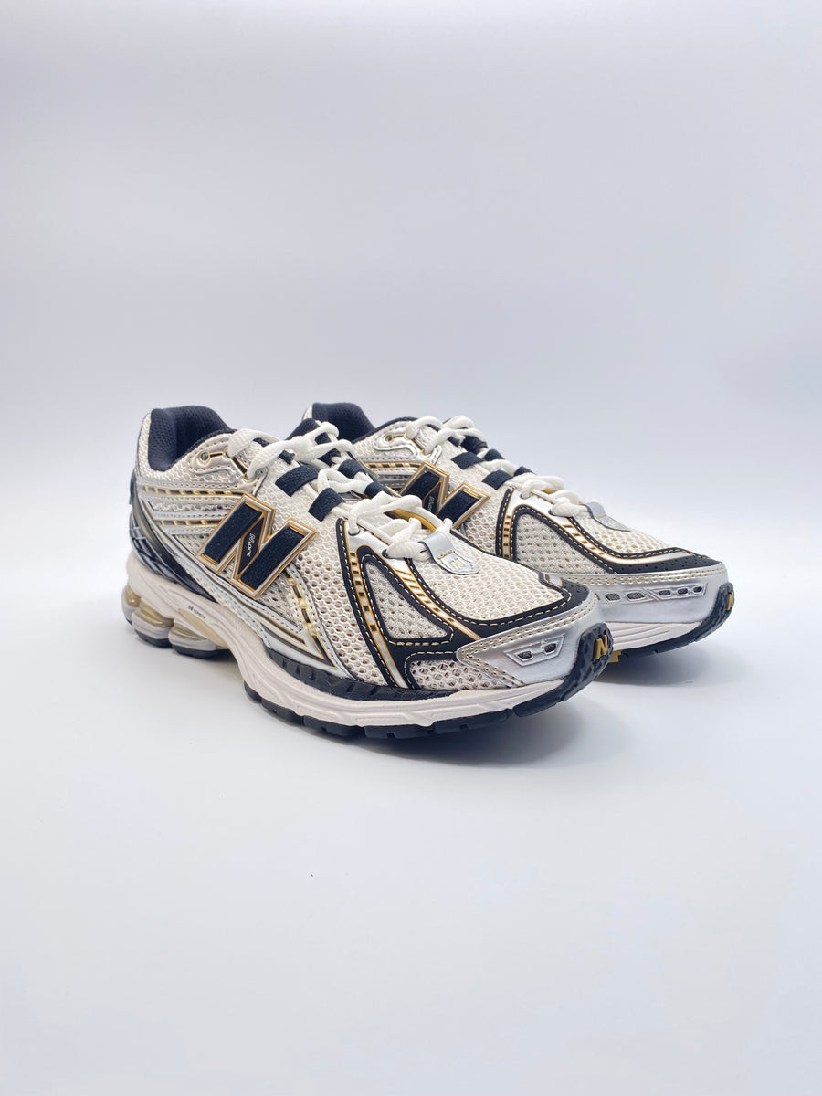New Balance M1906 RA metallic black/ gold – Isshoe
